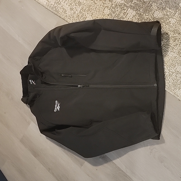 Reebok | Jackets & Coats | Mens Reebok Soft Shell Fur Lined Jacket ...